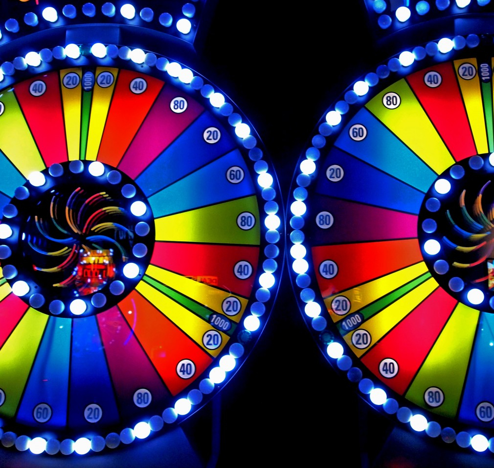 Michael Smart hosts a game show - MichaelSMARTPR, Media Pitching How To